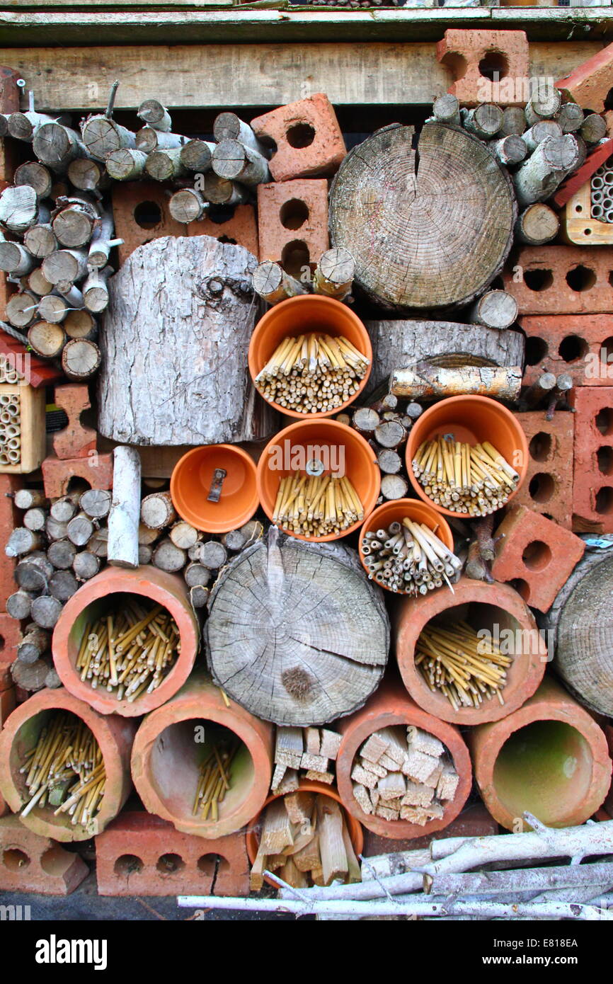 Bug hotel bricks hi-res stock photography and images - Alamy