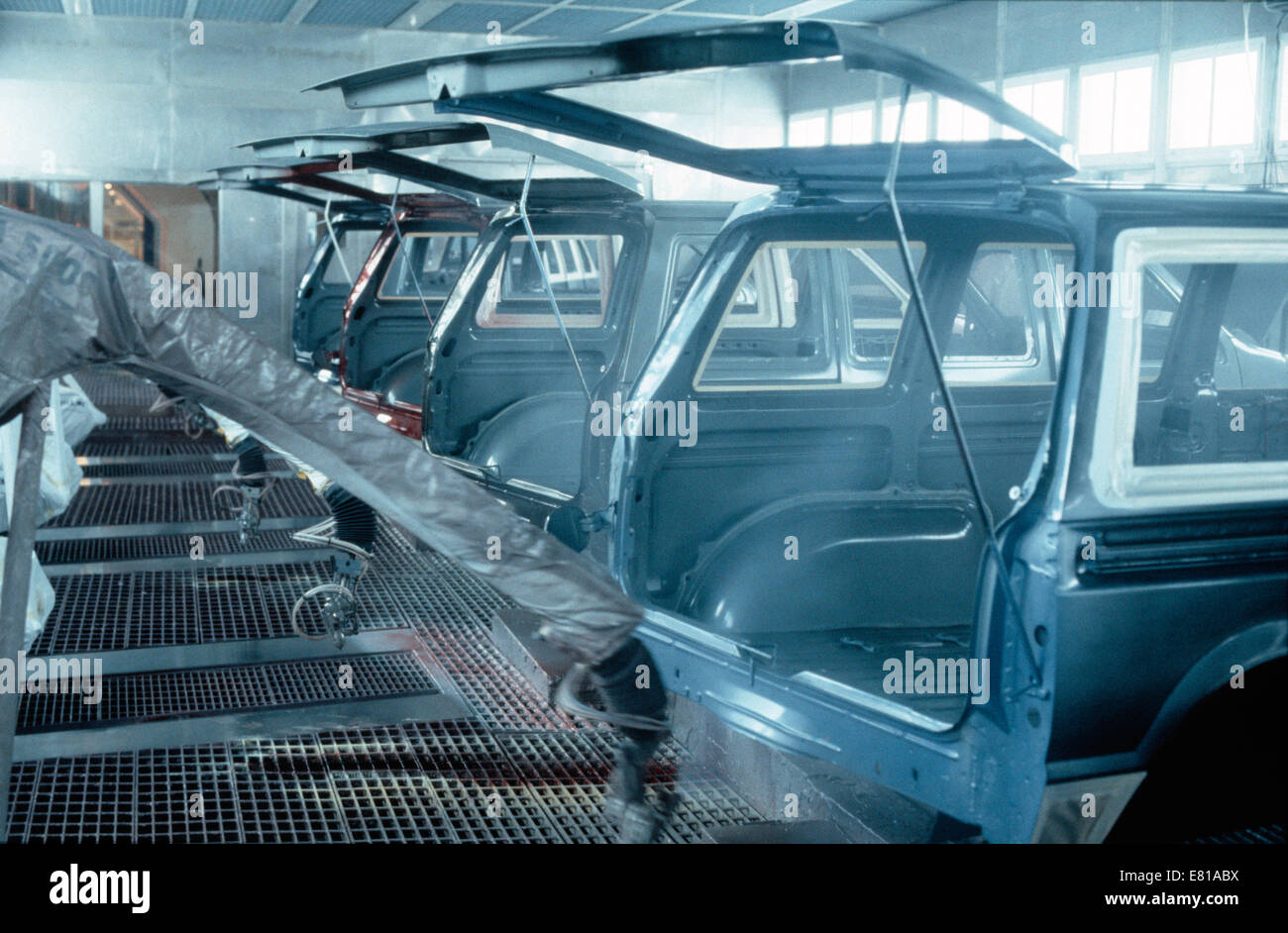 Detroit assembly line hi-res stock photography and images - Alamy