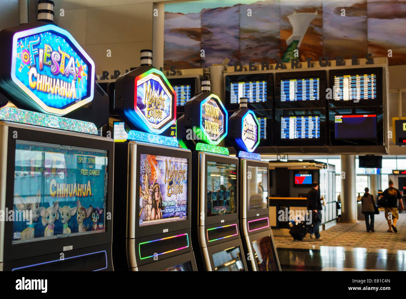 Inside las vegas airport terminal hi-res stock photography and images ...