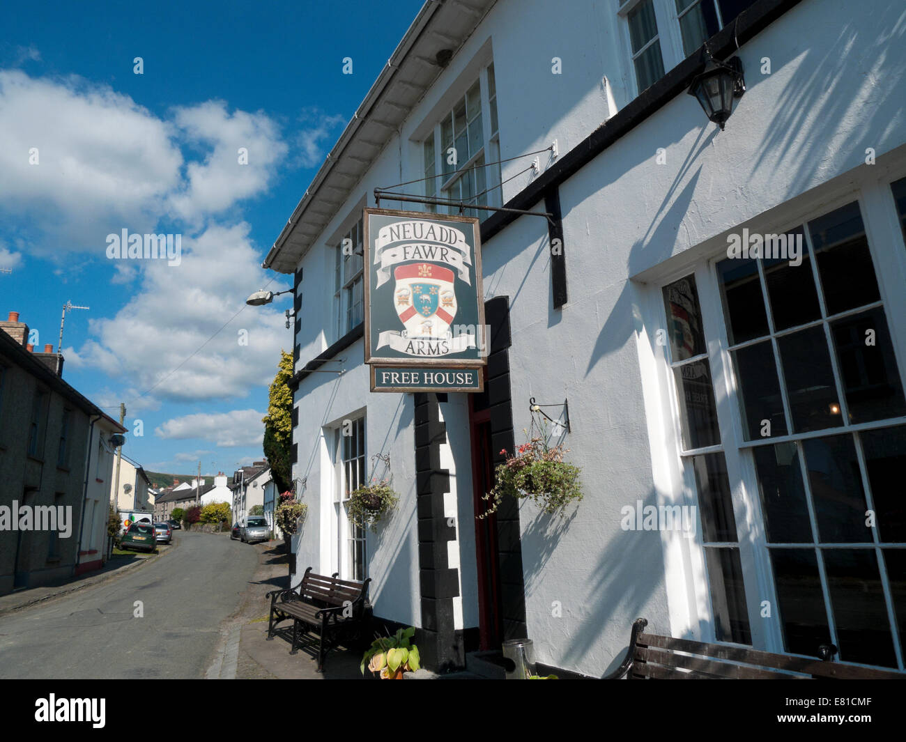 Pubs of wales hi-res stock photography and images - Alamy