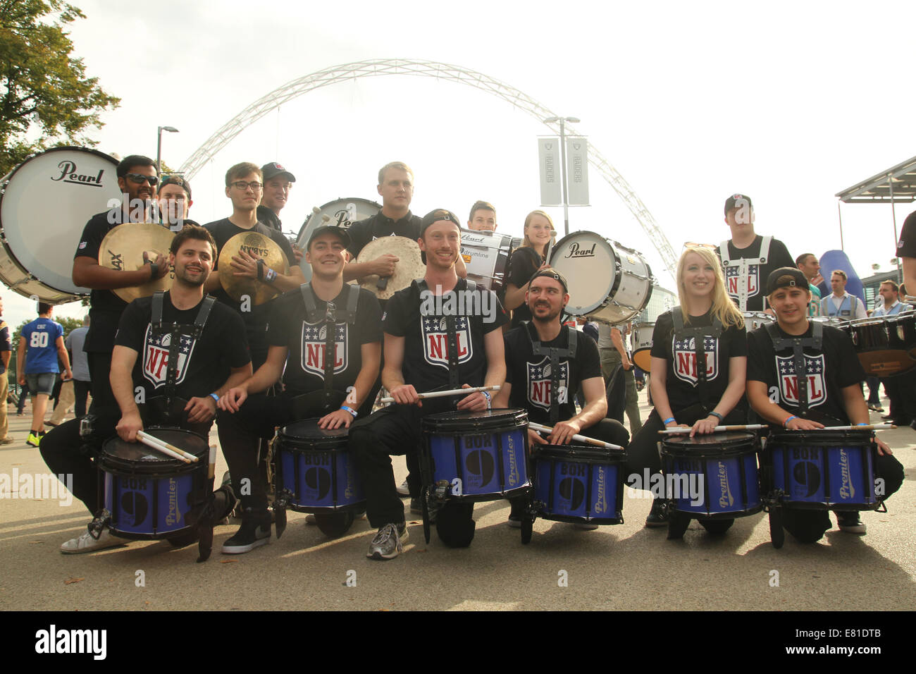 London, UK. 28 September 2014. Thousands of football fans flocked to ...