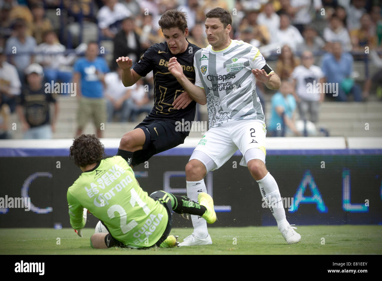 Mustafa r hi-res stock photography and images - Alamy