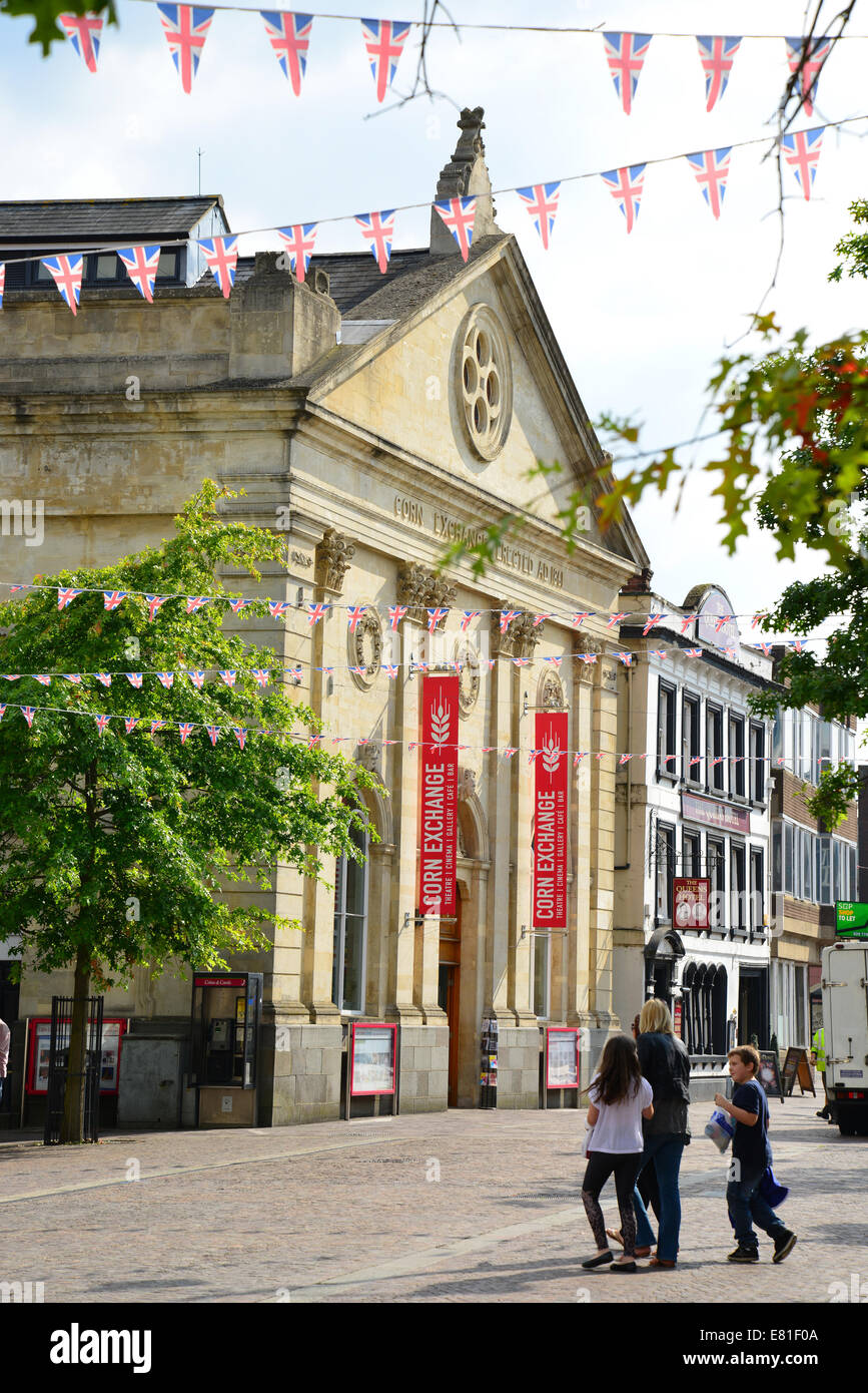 Newbury market place hi-res stock photography and images - Alamy