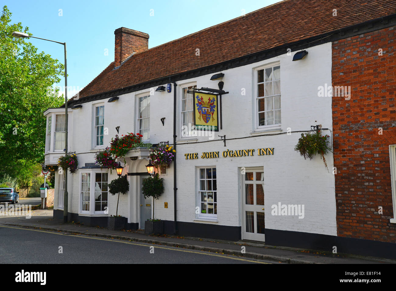 The John O'Gaunt Inn, Bridge Street, Hungerford, Berkshire, England ...