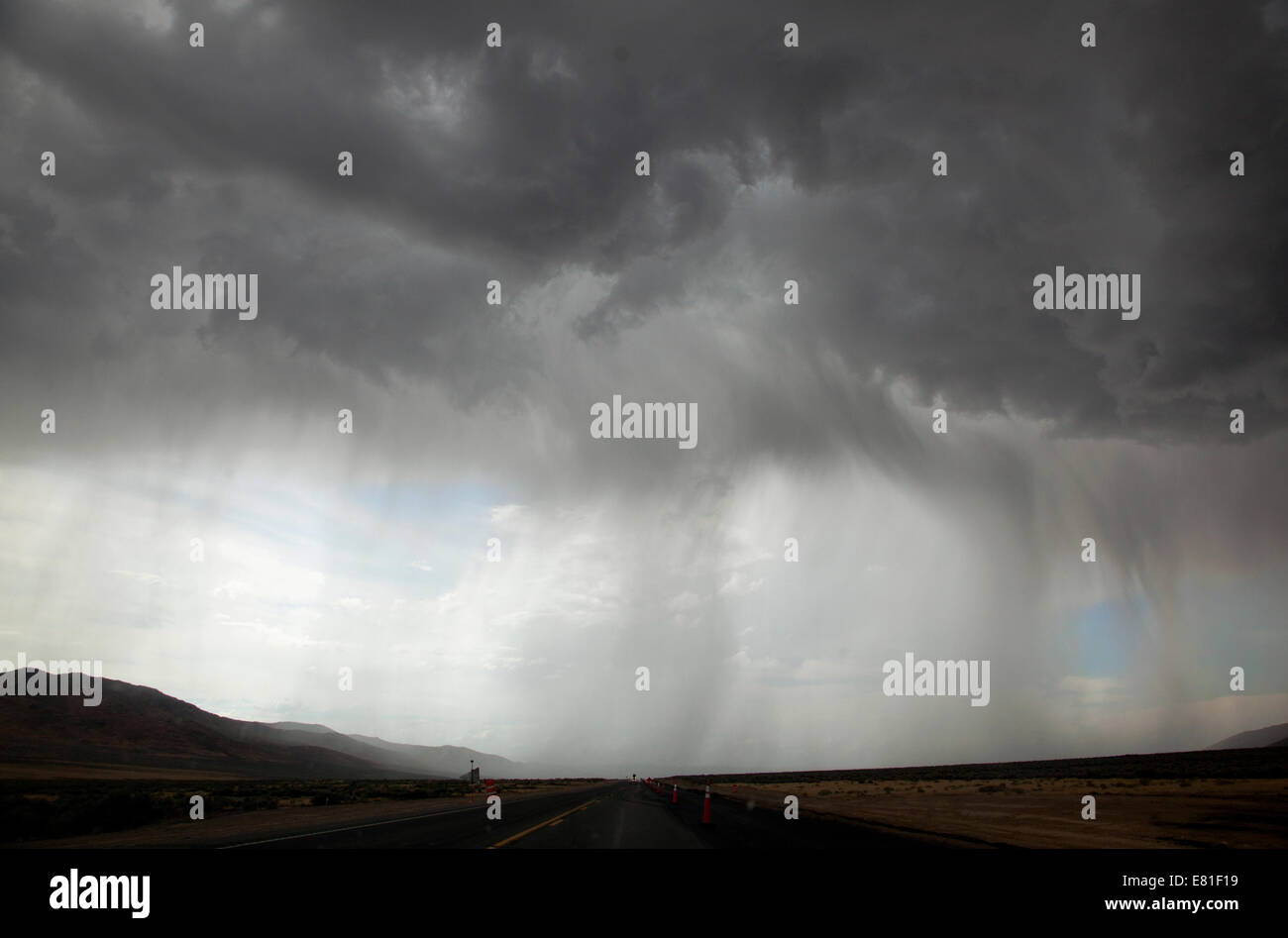 Rain storm desert hi-res stock photography and images - Alamy