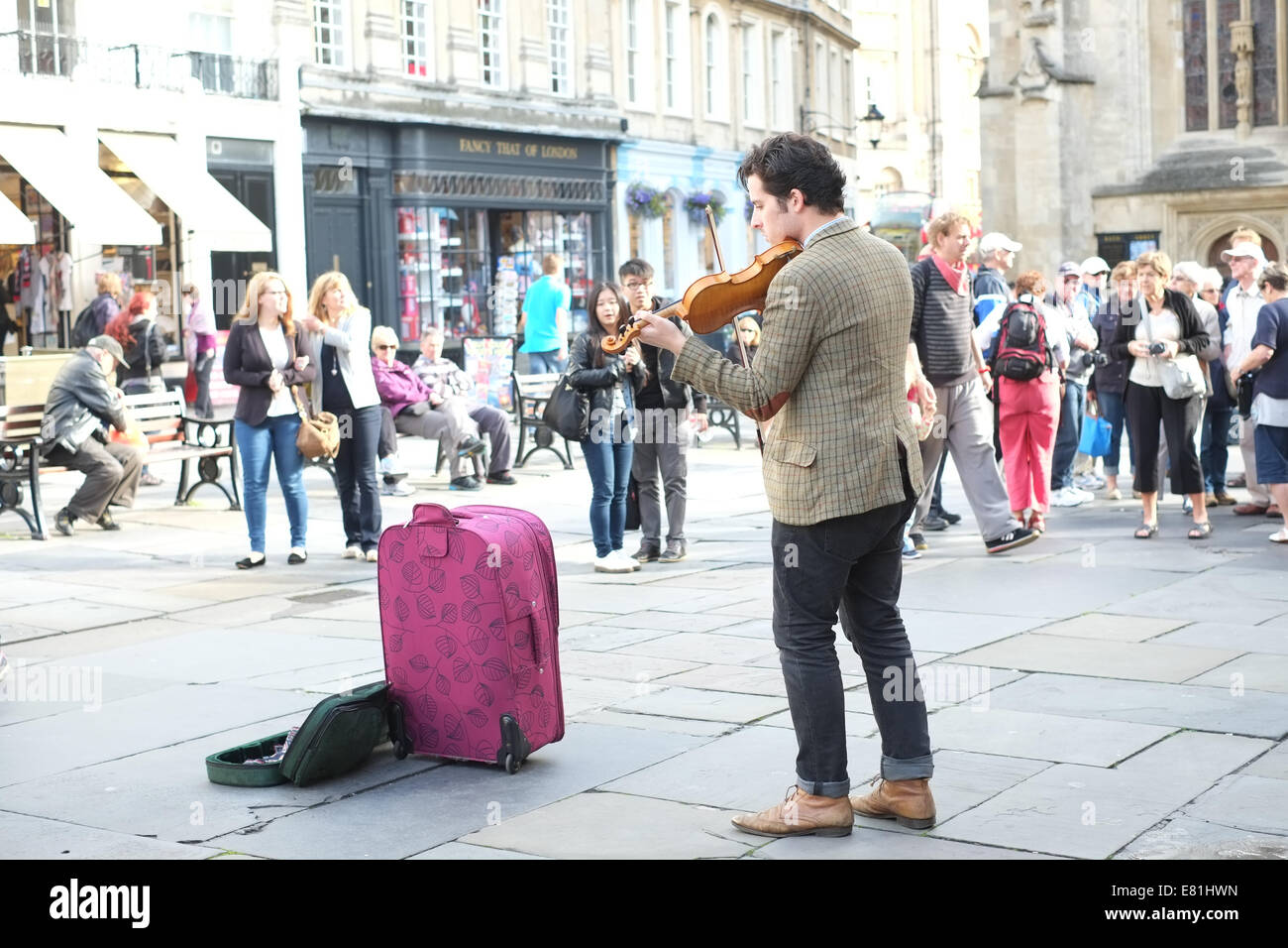 Violin Busker in Bath, England, UK Stock Photo - Alamy
