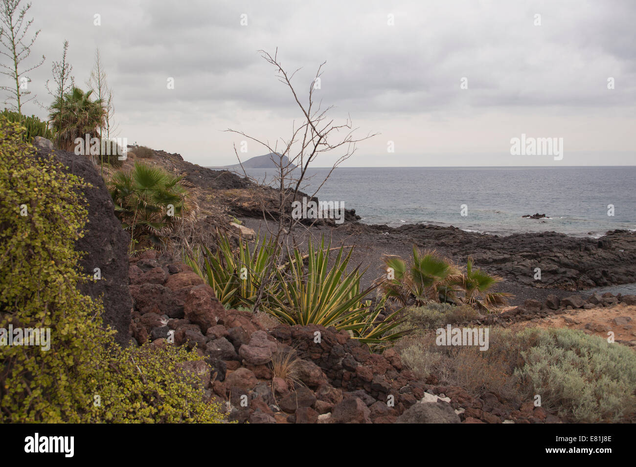 Gullies gully hills igneous islands hi-res stock photography and images ...