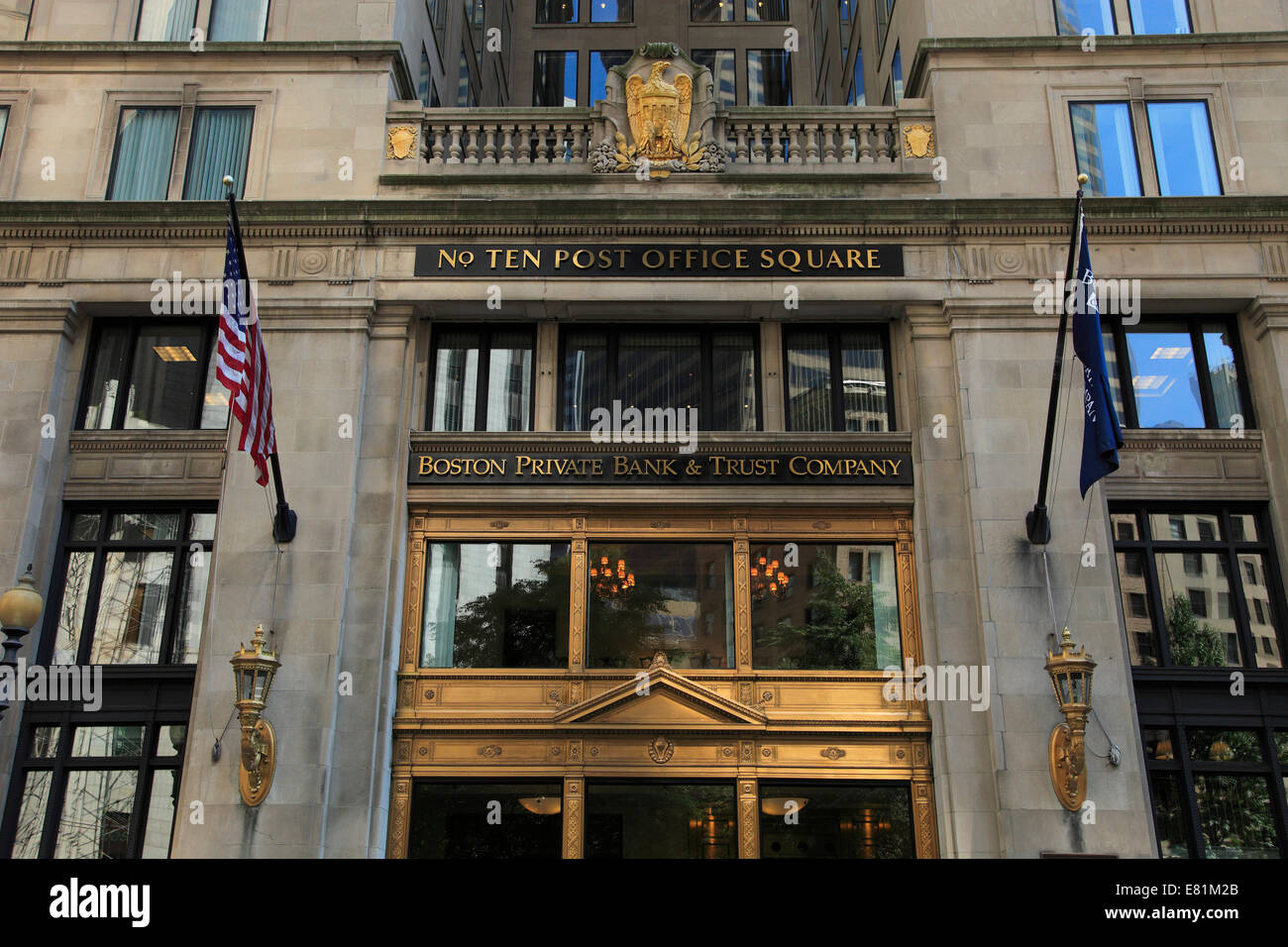 Bank building boston massachusetts hi-res stock photography and images ...