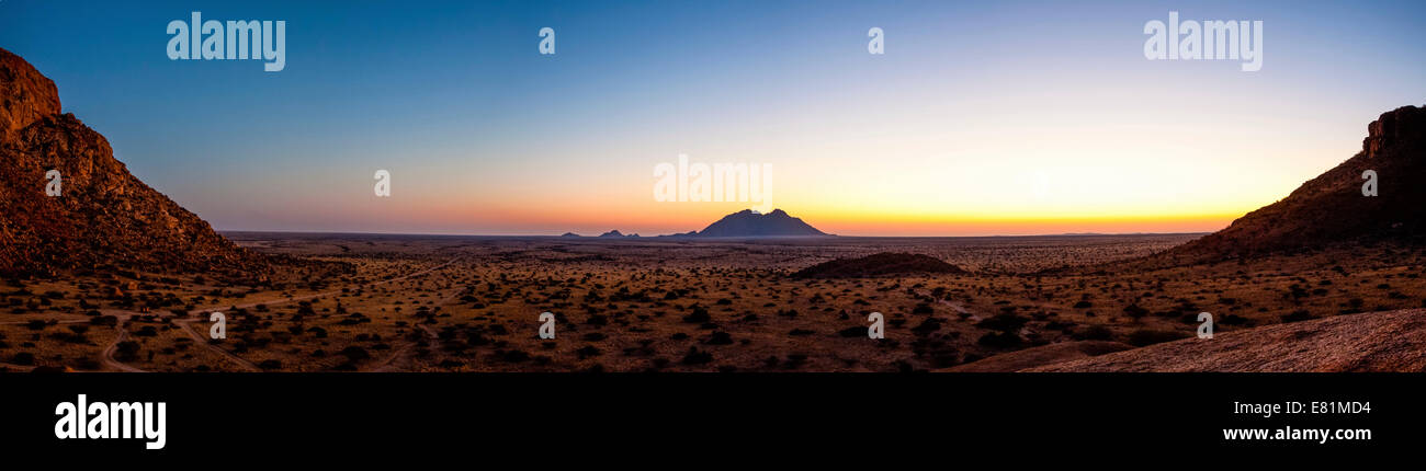 Little Spitzkoppe at dusk, Damaraland, Namibia Stock Photo - Alamy