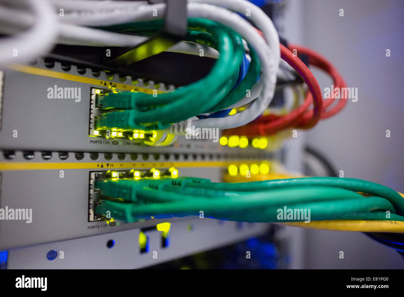 Close up of USB wires Stock Photo - Alamy