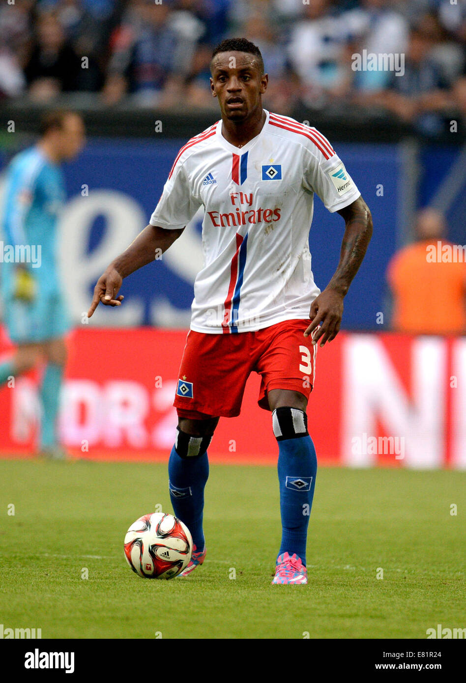 Hamburg, Germany. 28th Sep, 2014. Hamburg's Cleber Reis in action ...