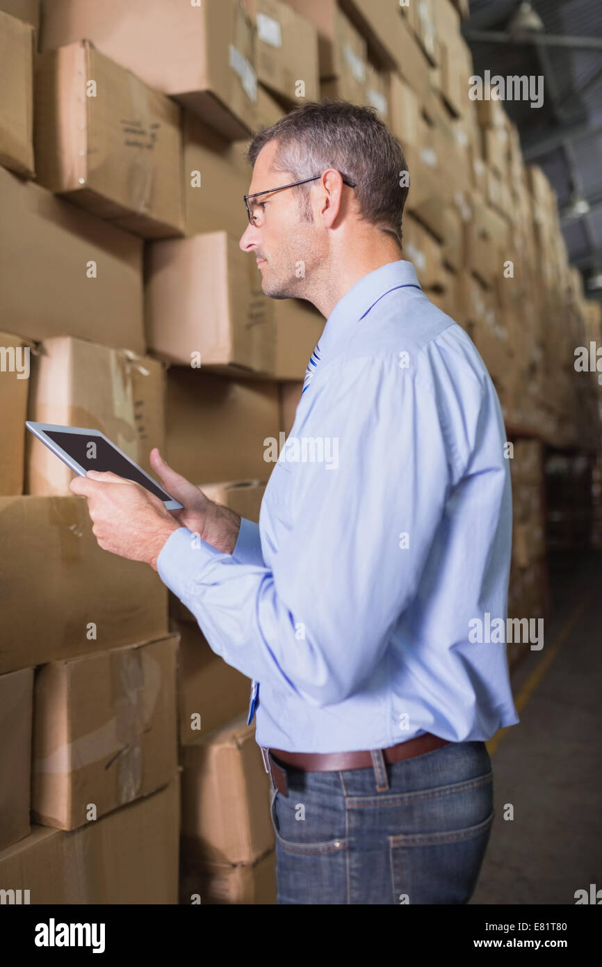 Computer screen in distribution warehouse hi-res stock photography and ...
