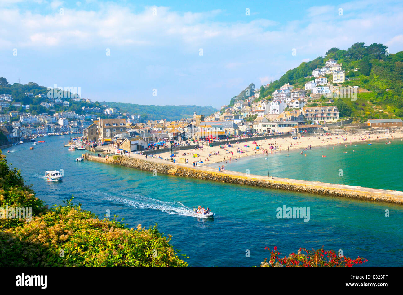 Cornish seaside scene hi-res stock photography and images - Alamy