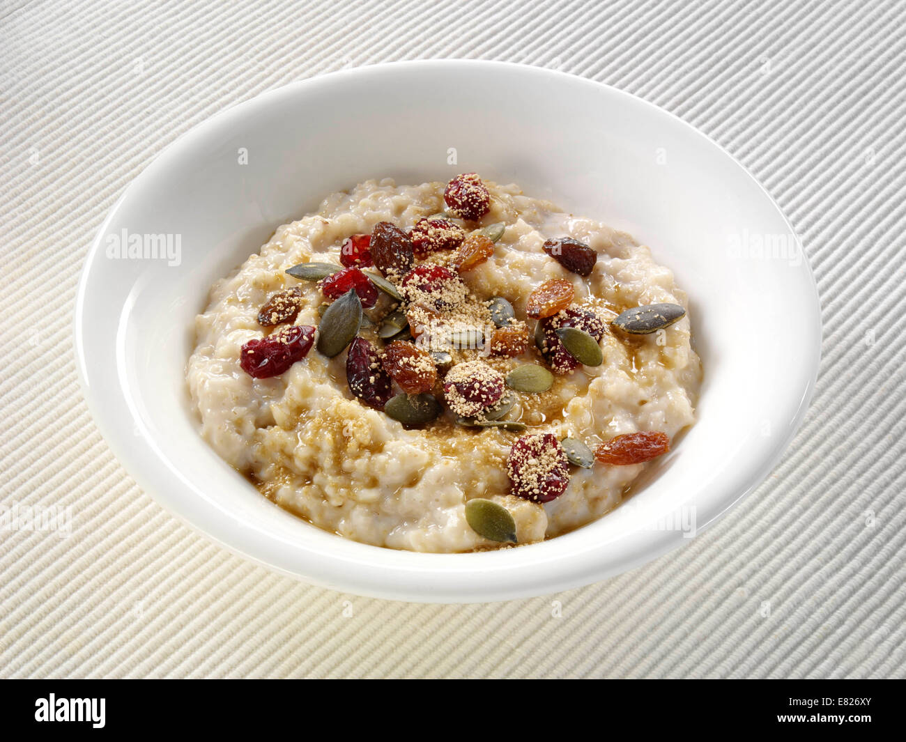 Porridge whole hi-res stock photography and images - Alamy
