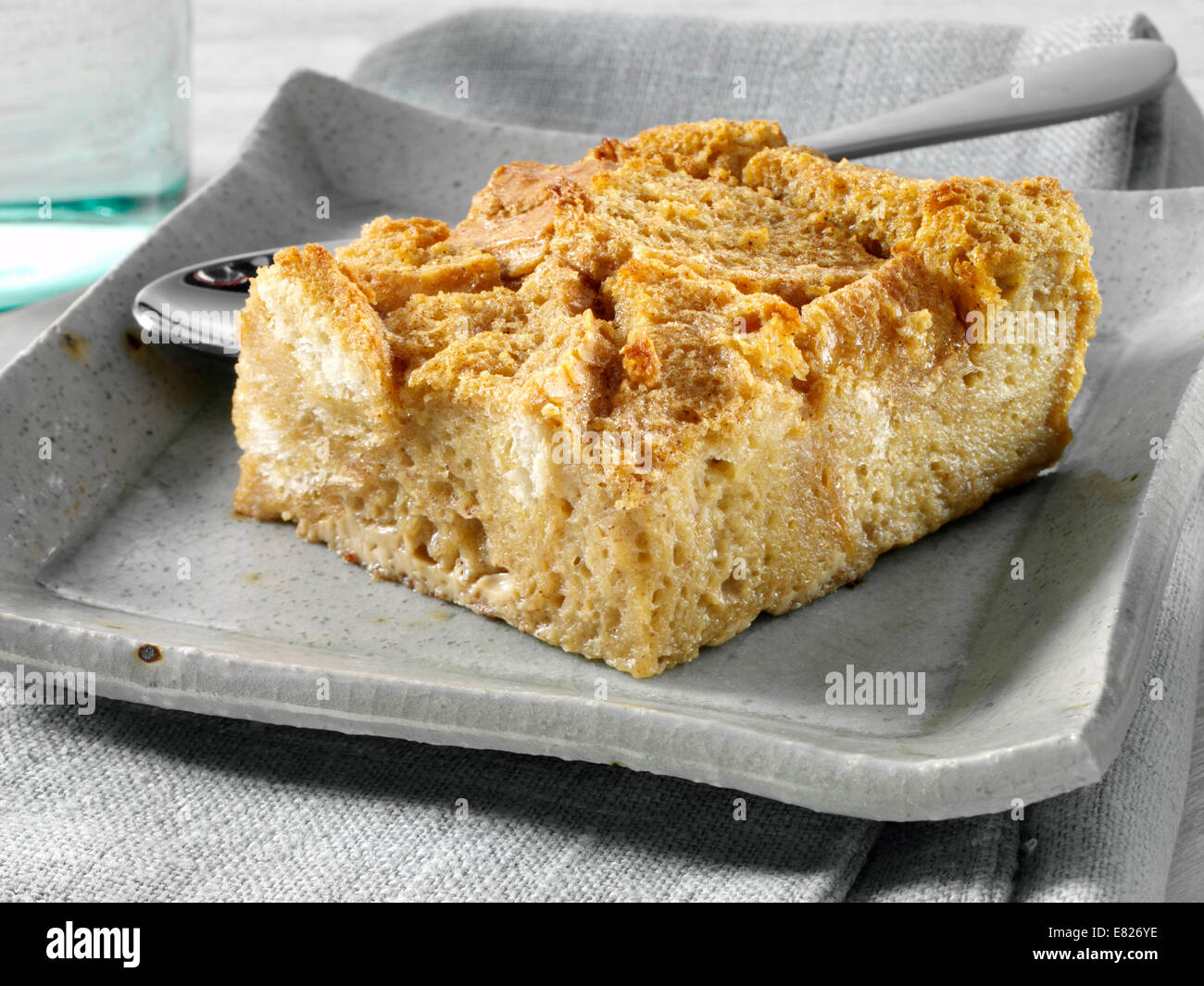 Portion of bread hi-res stock photography and images - Alamy