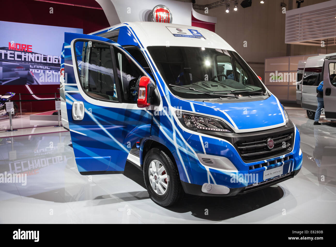 Fiat ducato hi-res stock photography and images - Alamy