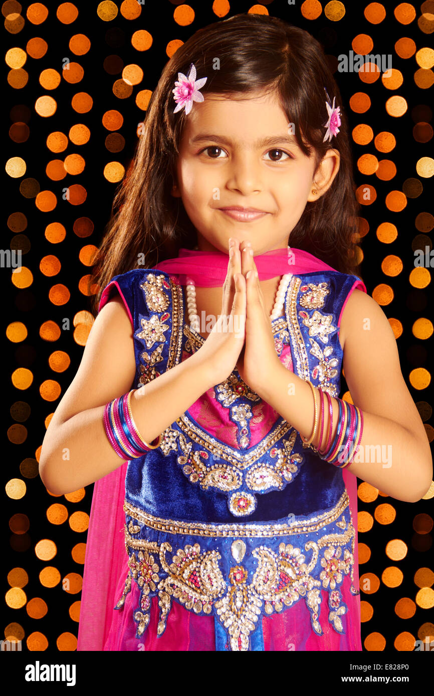 Indian child dressed up hindu hi-res stock photography and images - Alamy