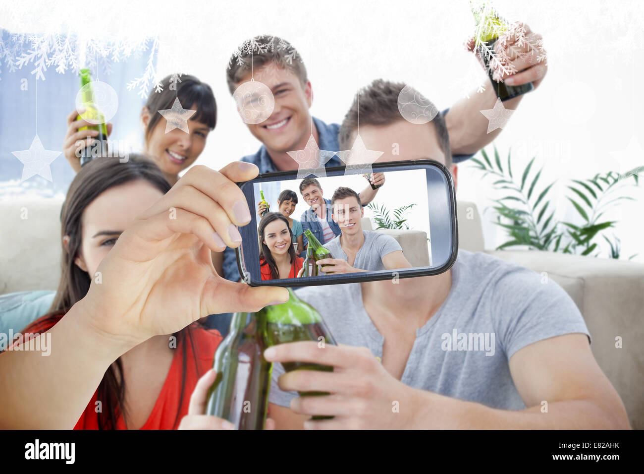 Hand holding smartphone showing photo Stock Photo - Alamy