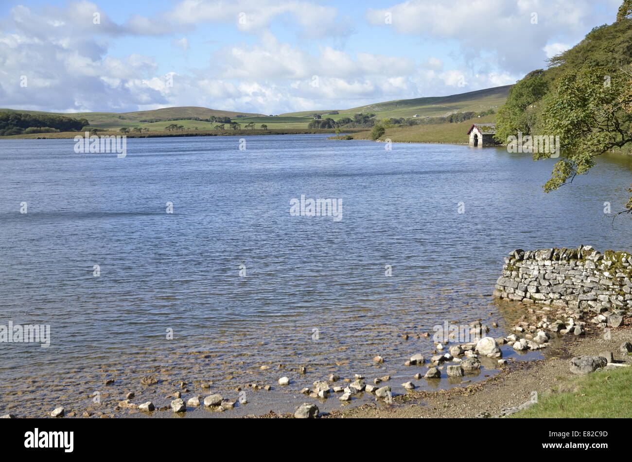 Malham Tarn in the Yorkshire Dales Stock Photo - Alamy