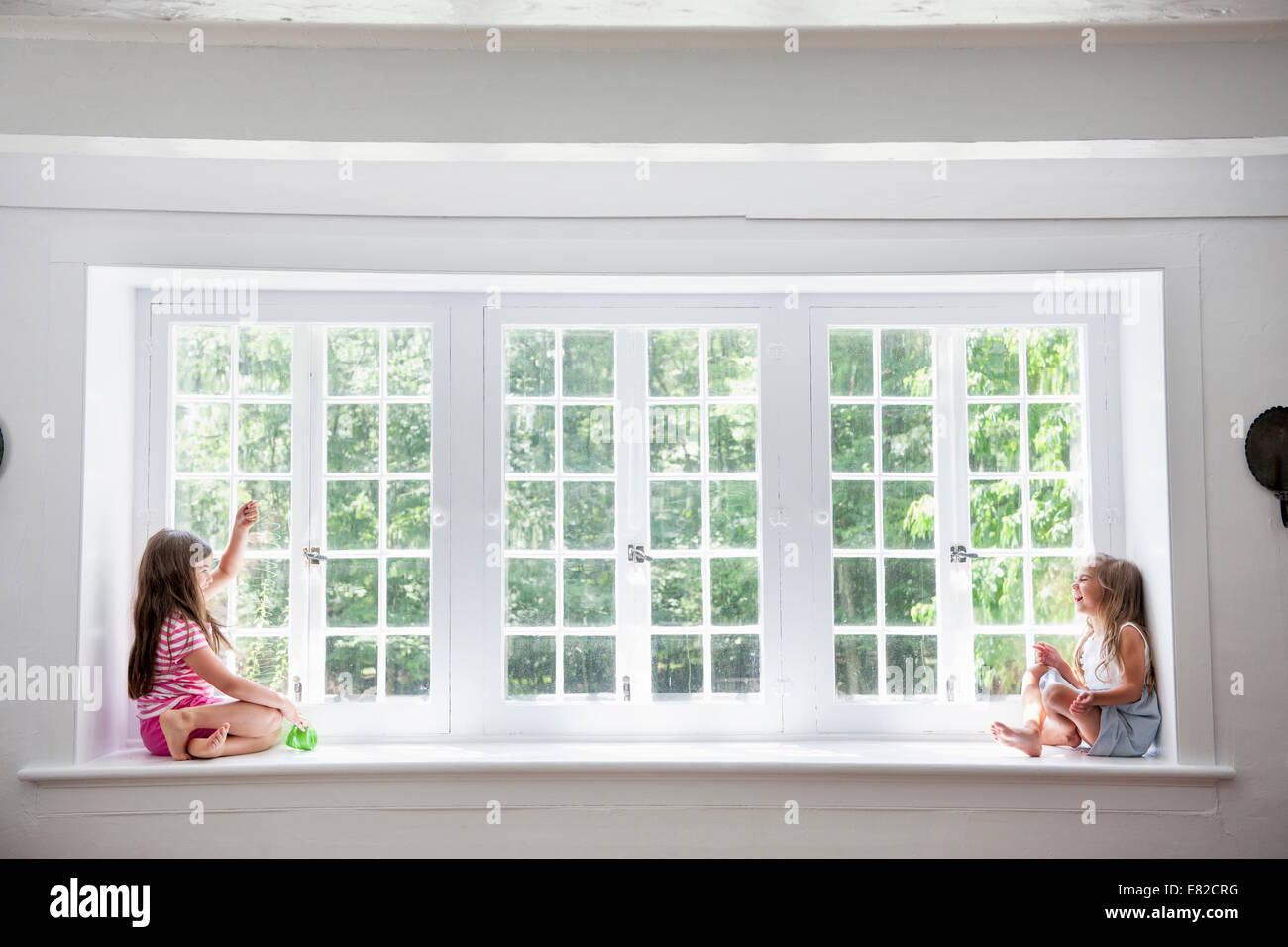 New ledge hi-res stock photography and images - Alamy