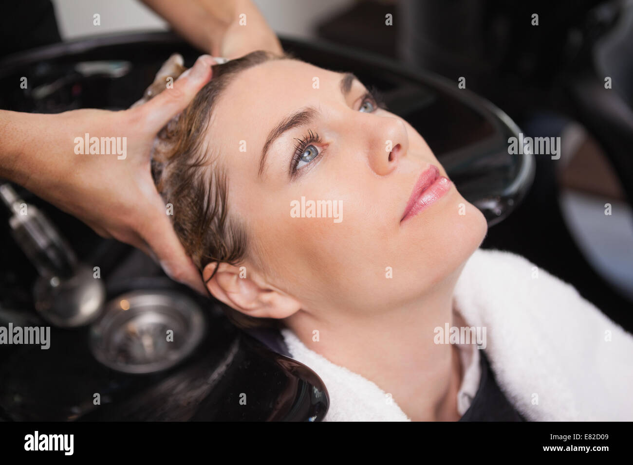 Hair washed hi-res stock photography and images - Alamy