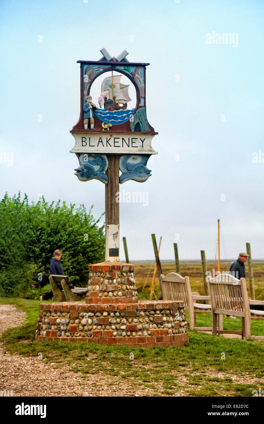Village sign norfolk uk hi-res stock photography and images - Alamy