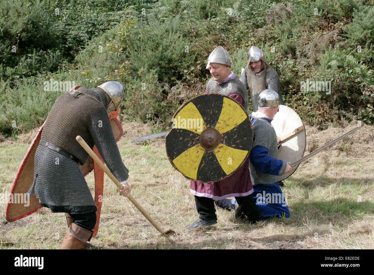 Medieval Soldiers Fighting High Resolution Stock Photography and Images ...