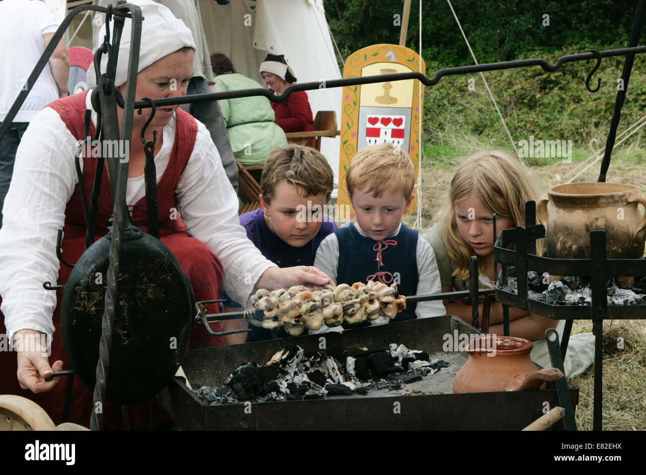 Medieval army camp hi-res stock photography and images - Alamy