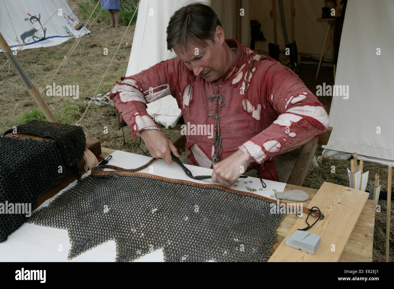Medieval chain-mail repair Stock Photo - Alamy