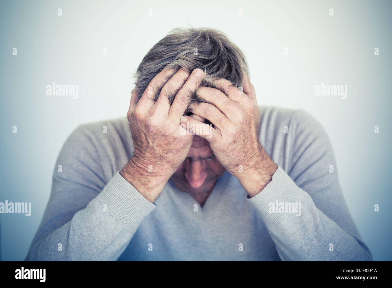 Depressed man Stock Photo: 73814422 - Alamy