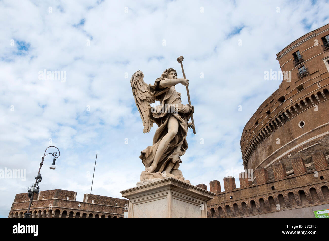 Castel santangelo and angel bridge hi-res stock photography and images ...