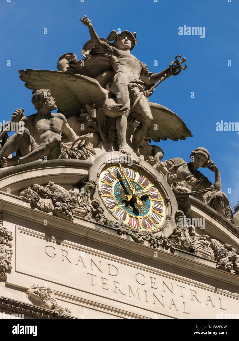 Iconic statue timepiece High Resolution Stock Photography and Images ...