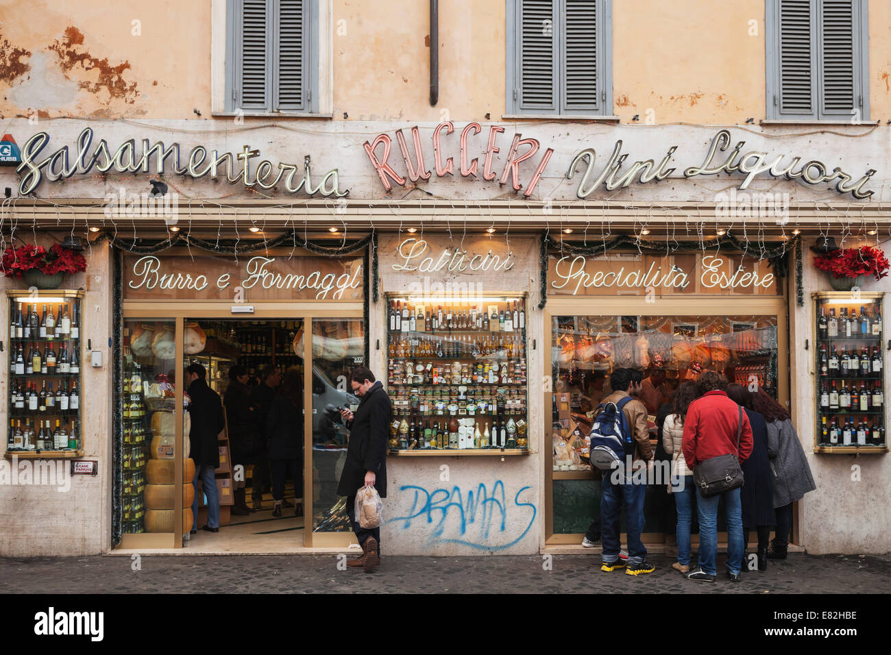 Italy, Rome, Campo de' Fiori, Salumeria, Butcher's shop Stock Photo - Alamy
