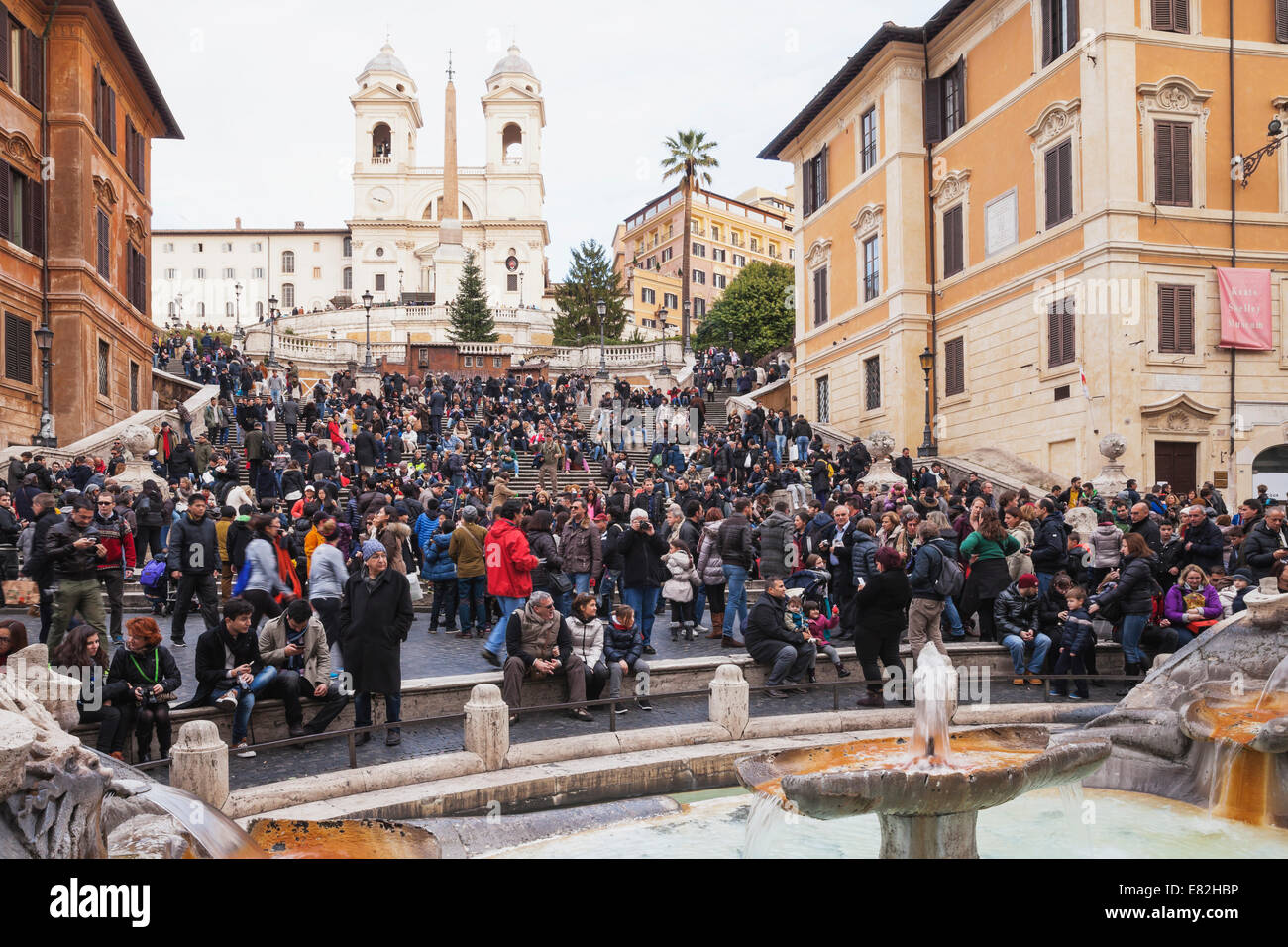 Italy, Lazio, Rome, People sitting on Spanish Steps Stock Photo - Alamy