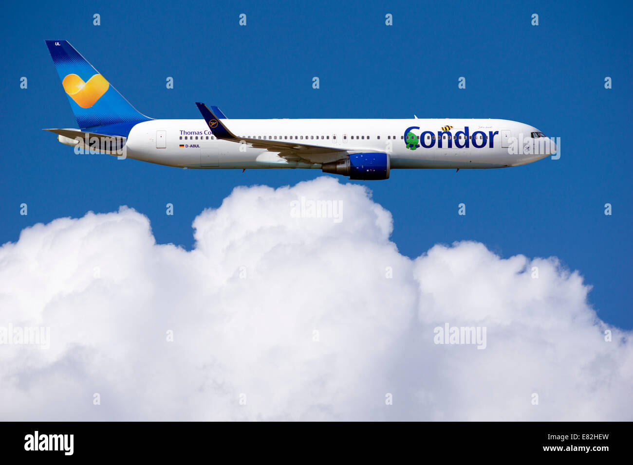 Condor 767 hi-res stock photography and images - Alamy