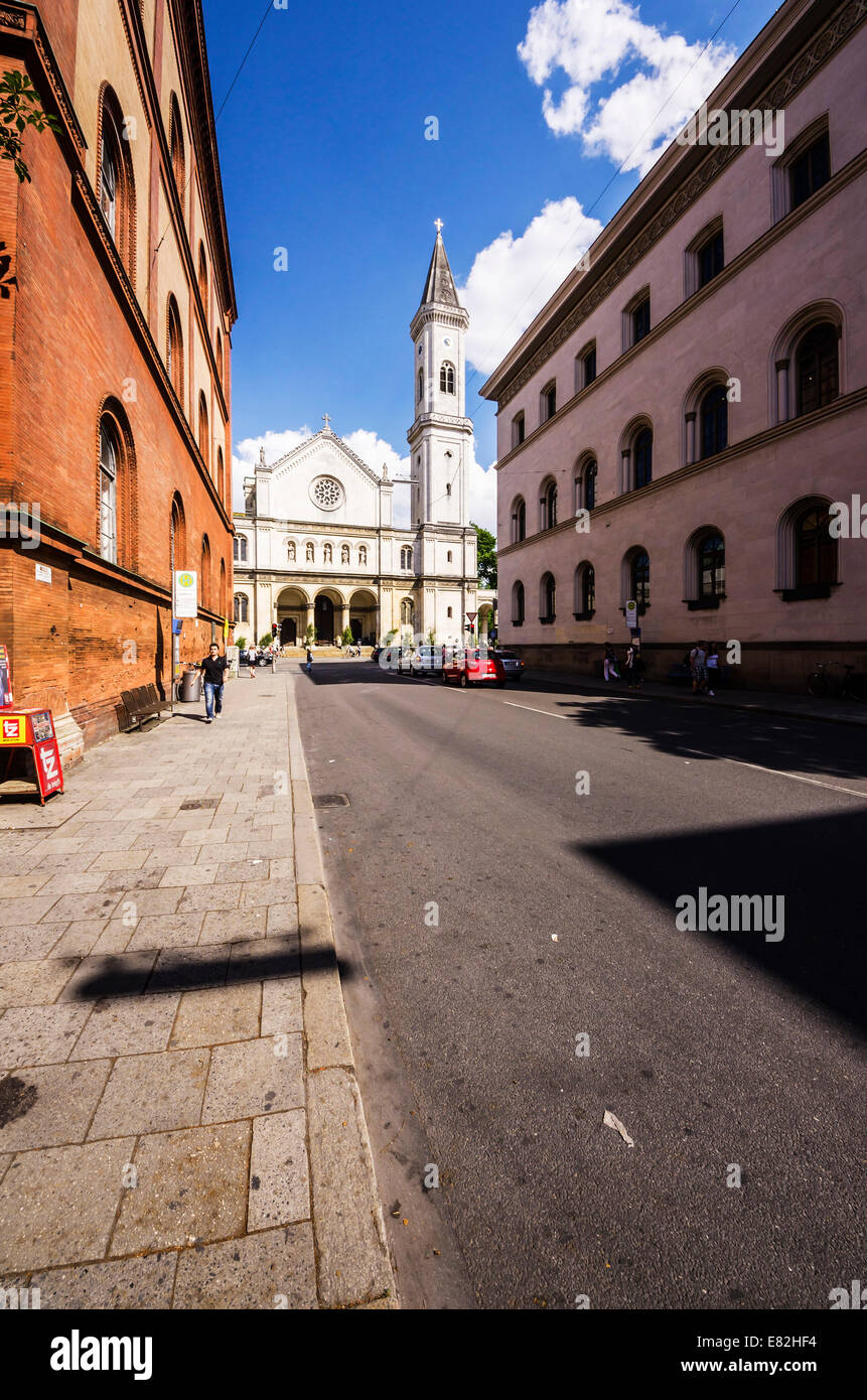 Old city lehel hi-res stock photography and images - Alamy