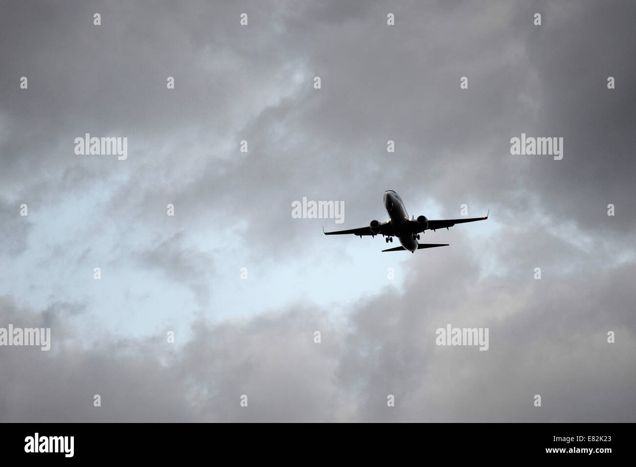 Australia, South Australia, Adelaide, airplane approaching Adelaide ...
