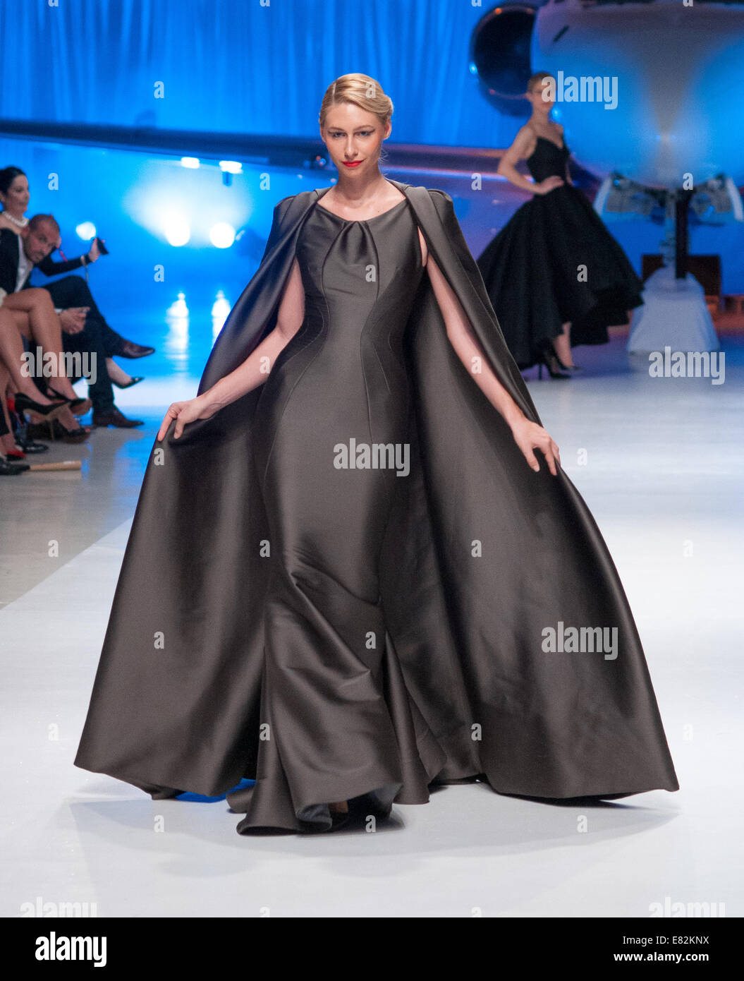 Fashion model charity celebrity hi-res stock photography and images - Alamy