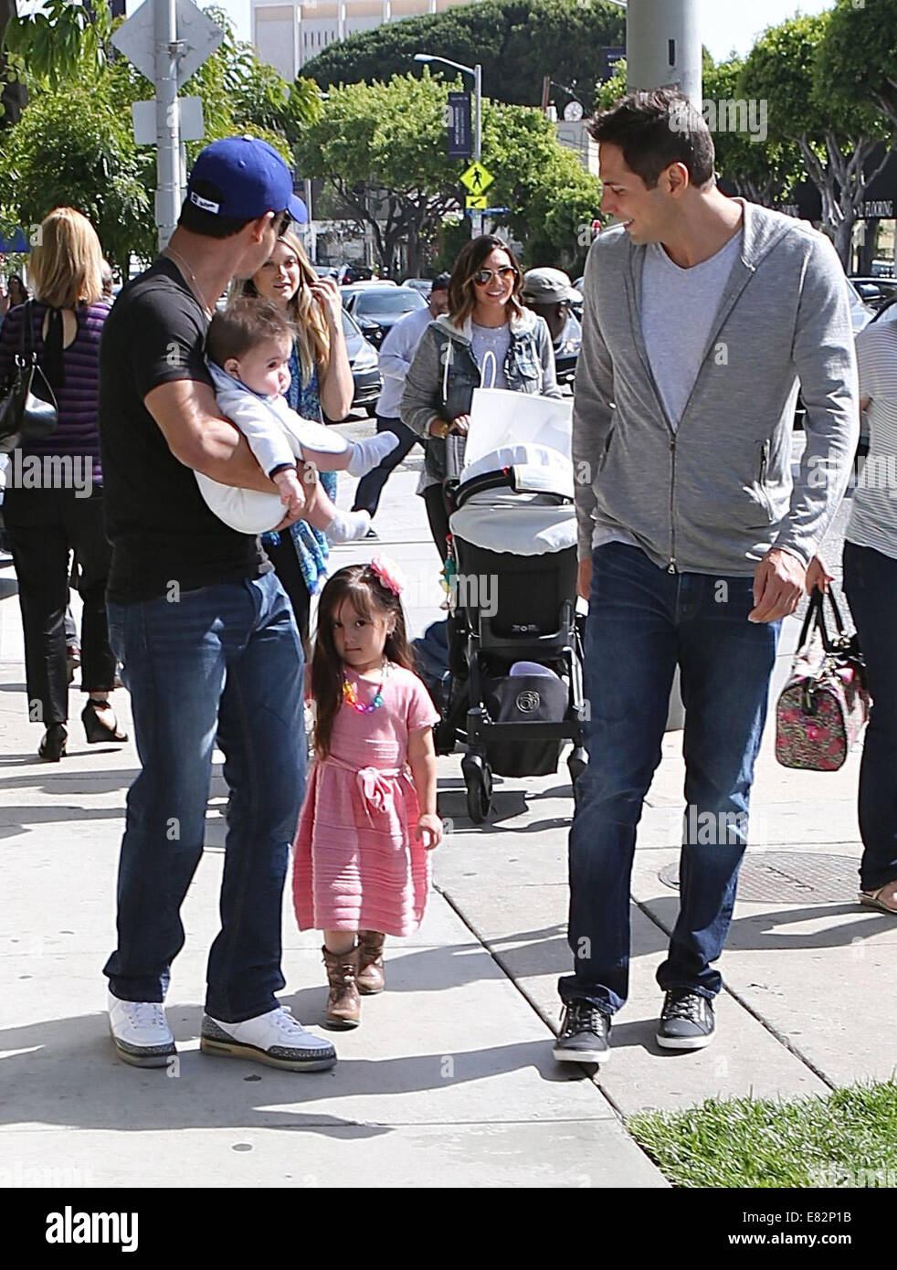 Mario Lopez with his wife Courtney Mazza and family, Gia and Dominic go ...