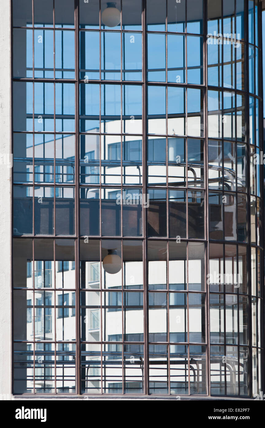 Steel lattice frame hi-res stock photography and images - Alamy