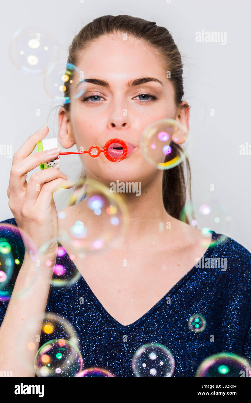 1 one soap bubble hi-res stock photography and images - Alamy