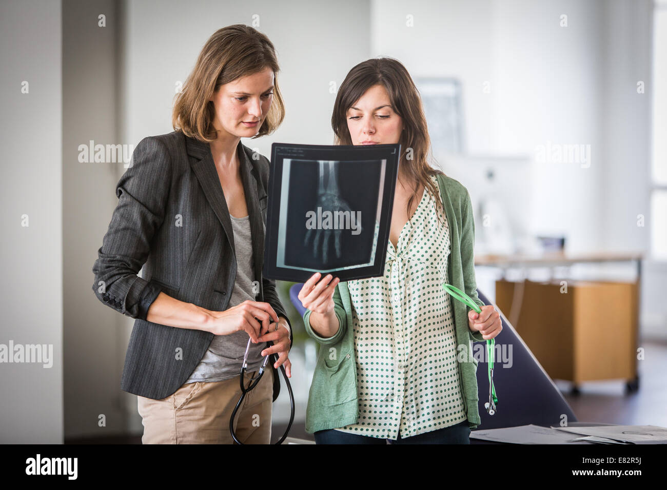 General practitioners hi-res stock photography and images - Alamy