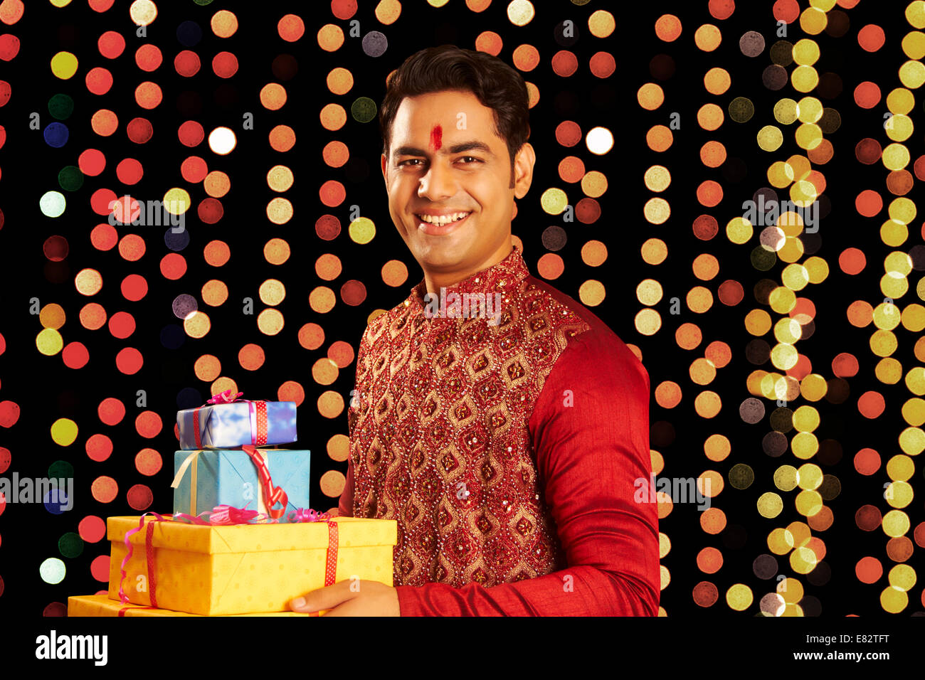 Indian male models hi-res stock photography and images - Alamy