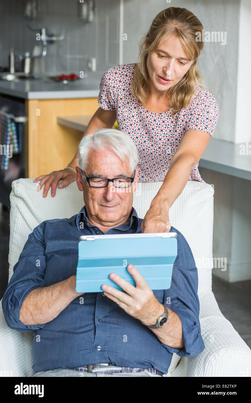 Digital helper hi-res stock photography and images - Alamy