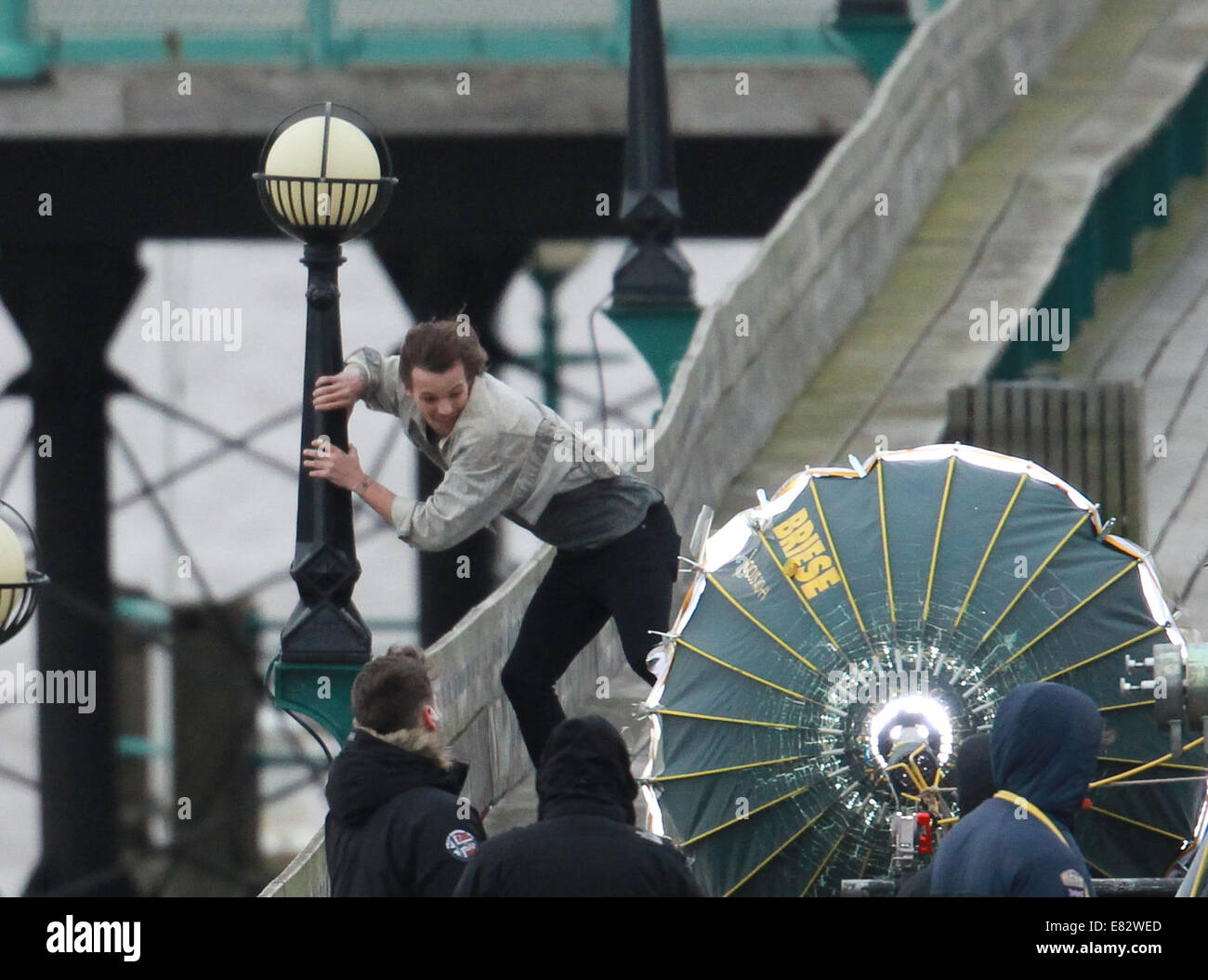1 Direction shoot a music video on Clevedon pier Featuring: Louis ...