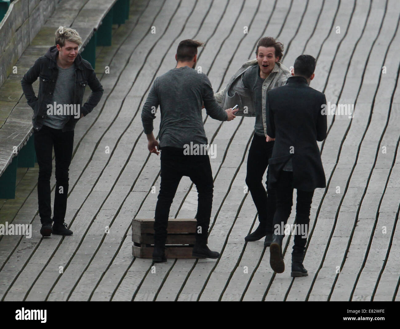 1 Direction shoot a music video on Clevedon pier Featuring: Zayn Malik ...