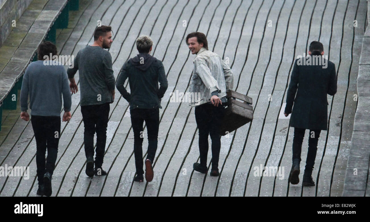 One direction music video hi-res stock photography and images - Alamy
