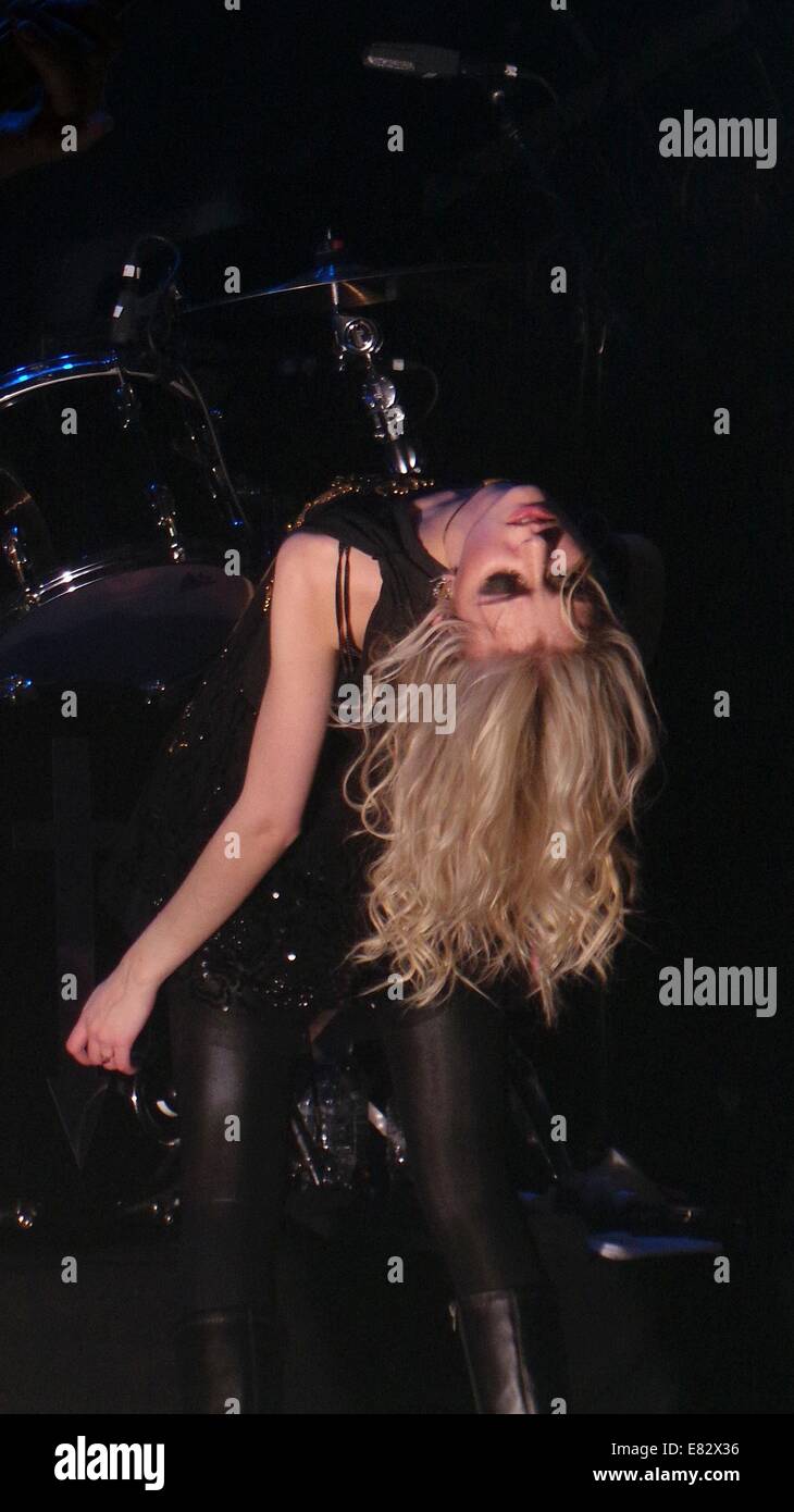 Taylor Momsen performs with her band The Pretty Reckless Featuring ...