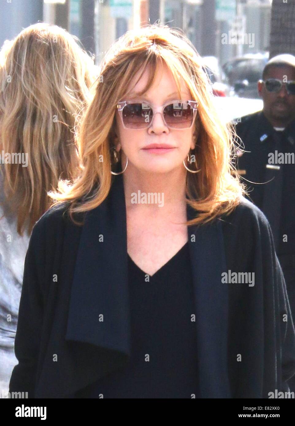 Shawn Southwick out and about on Rodeo Drive with her new hairstyle ...