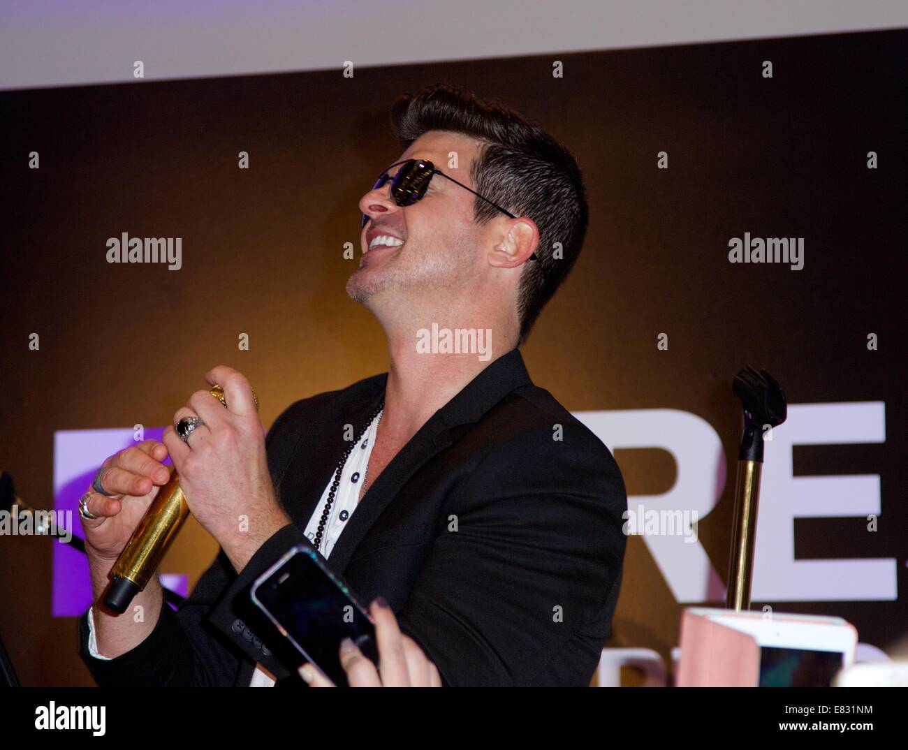 Express Times Square Grand Opening event for the retailer's largest ...